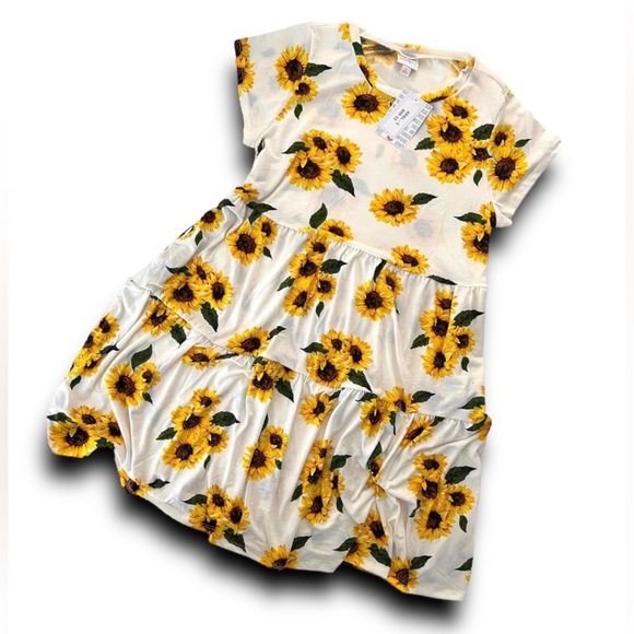 LuLaRoe | Dresses | Lularoe Ariel Three Tiered Dress | Poshmark